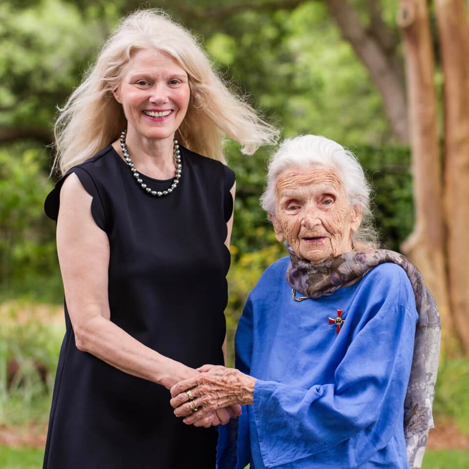 Last surviving member of the White Rose, received the Cross of the ...